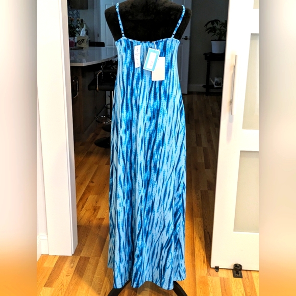 Dresses | Ninexis A Small Maxi Dress Side Pockets Side | Poshmark